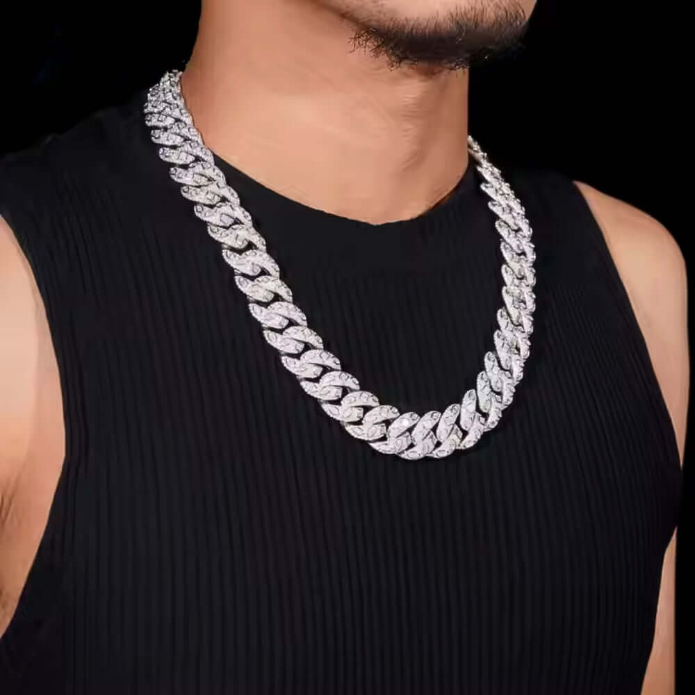 18mm Silver Moissanite Cuban Link Chain | GOLDZENN